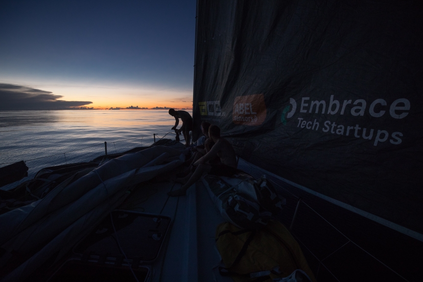 Hard, hot, and slow work in the Doldrums - The Ocean Race